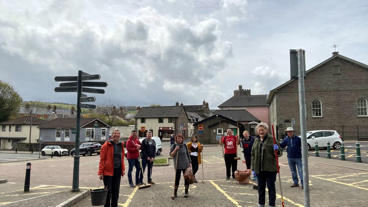 Get involved with Brecon’s big spring clean | brecon-radnor.co.uk